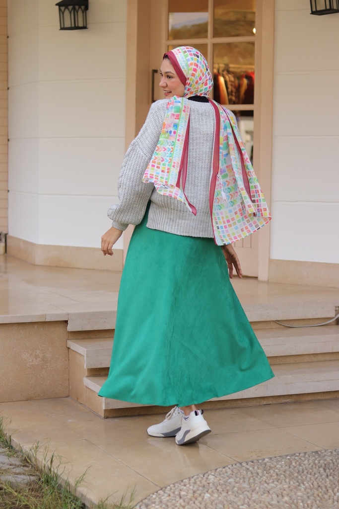 Kari Green Skirt | Fabric Tales