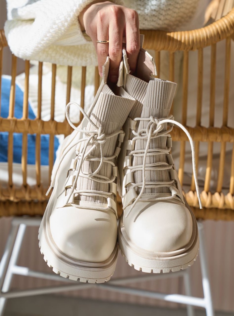 Crème Combat Boots | Fabric Tales